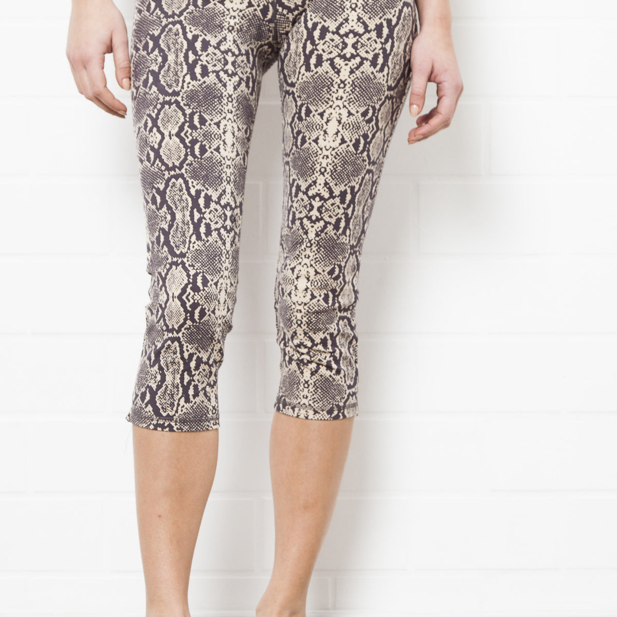 Snake Capri Leggings - Cream Brown – FUNKY SIMPLICITY